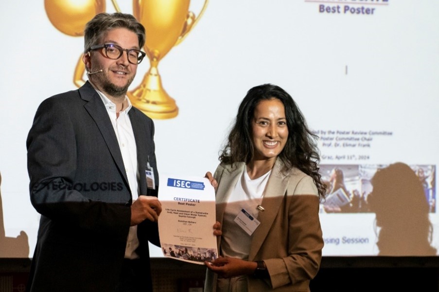 Best Poster Award at ISEC 2024 goes to Kanchan Bohara from the SPF Institute - SophiA 4 Africa